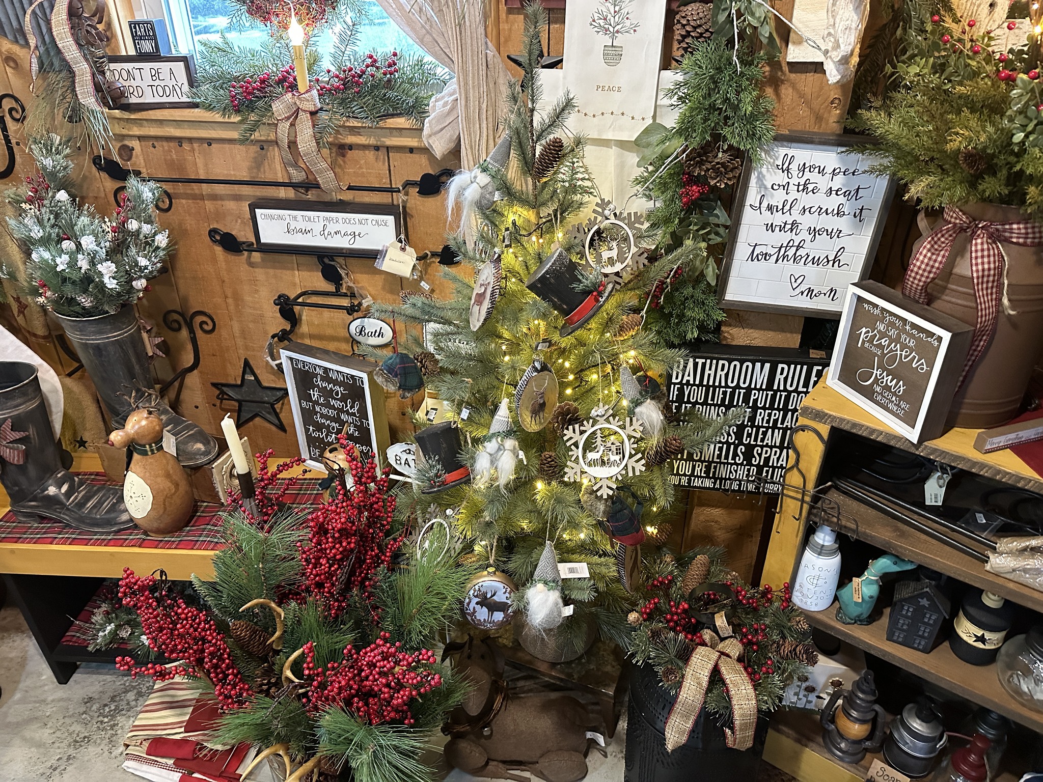 Primitive Barn - Breezy Acres, Saint Albans, Vermont